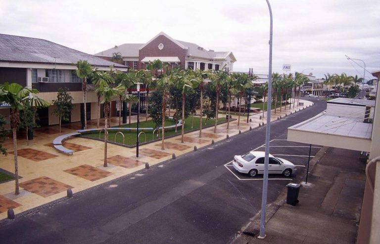 Innisfail Town Centre - John Mongard Landscape Architects